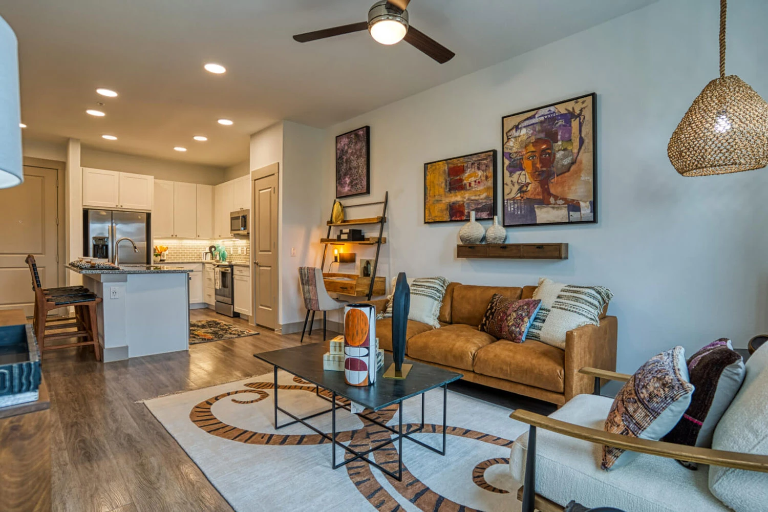 Alexan Braker Pointe Apartments | AptAmigo