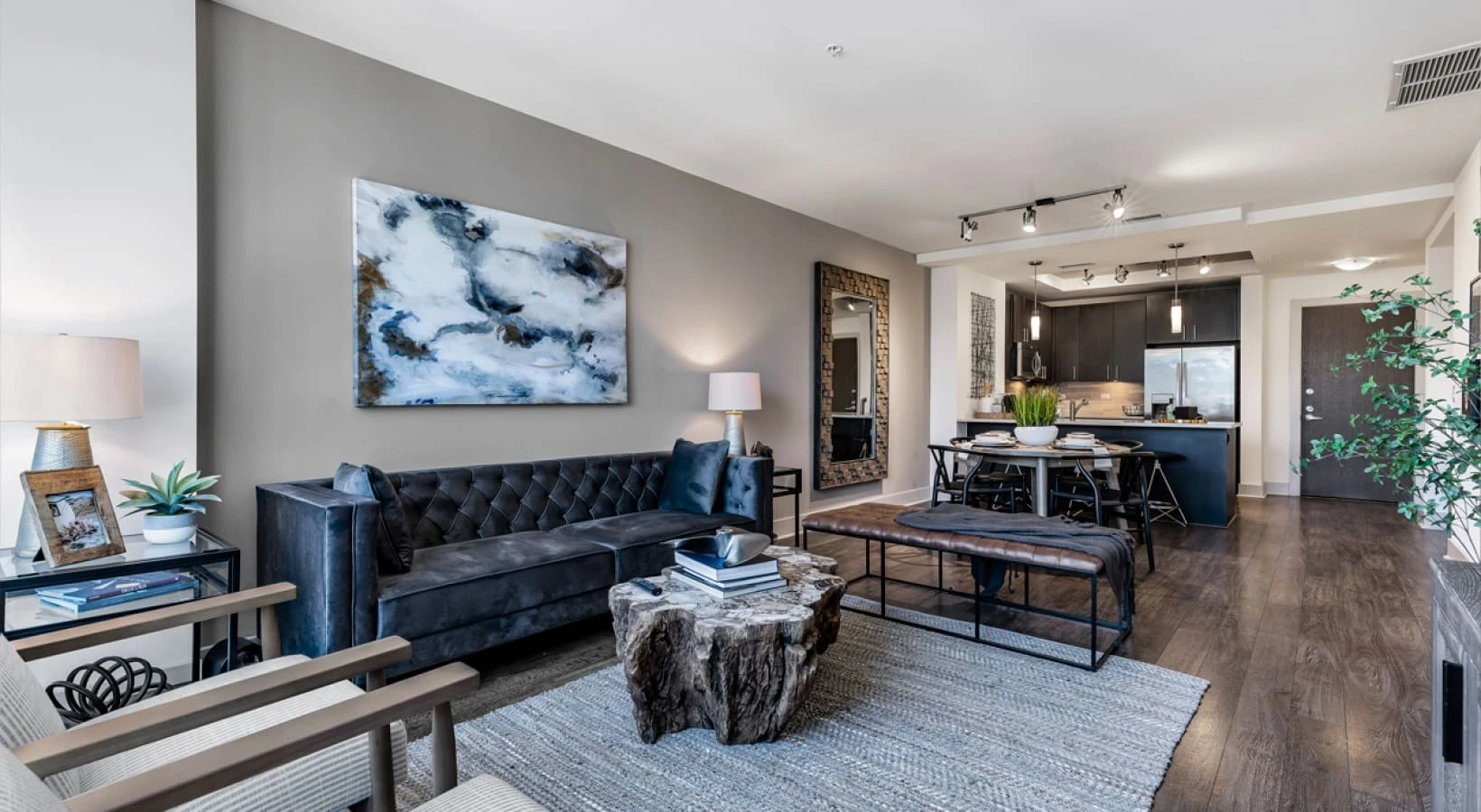 Northshore Apartments: Find Your Perfect Home | AptAmigo