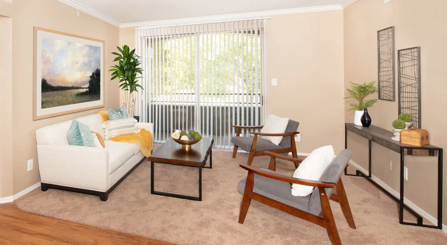 Lakeview at Parkside Apartments | AptAmigo
